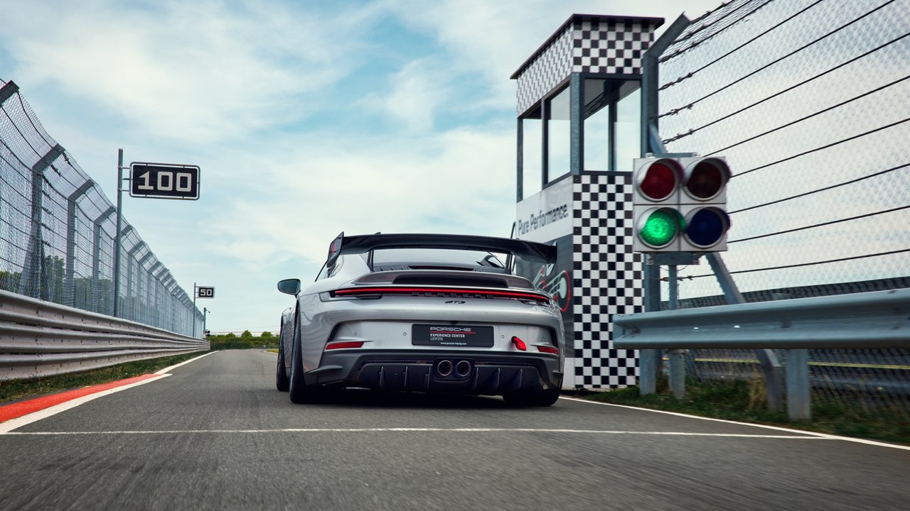 Porsche on-road circuit
