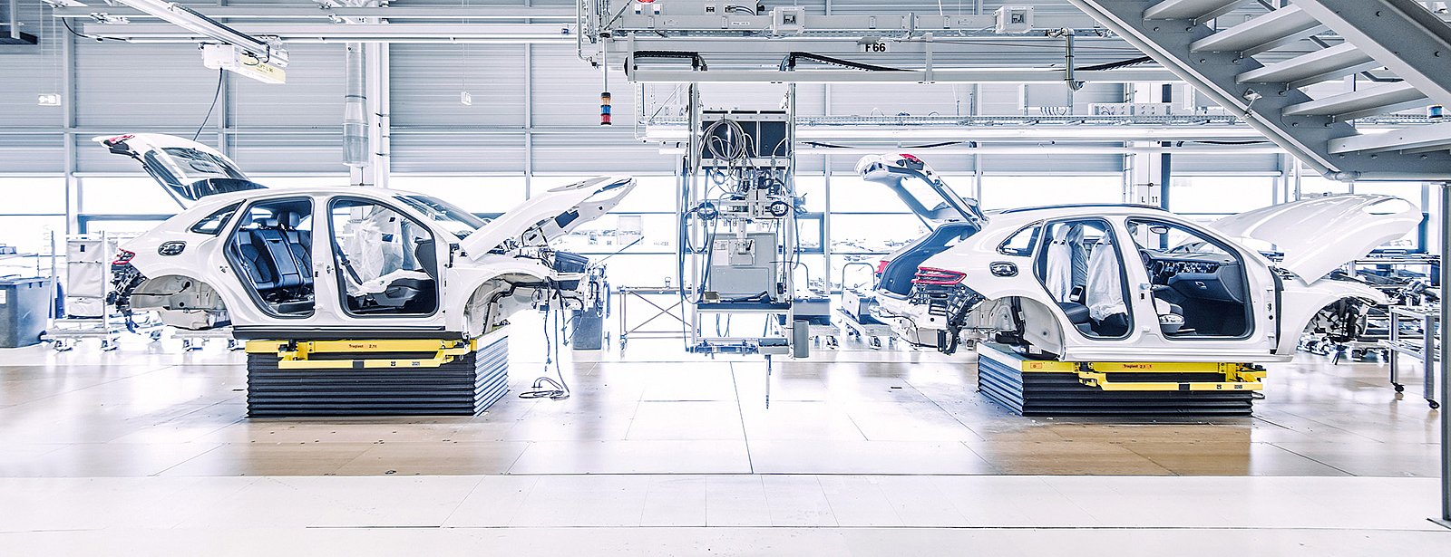 Production - Porsche Leipzig GmbH
