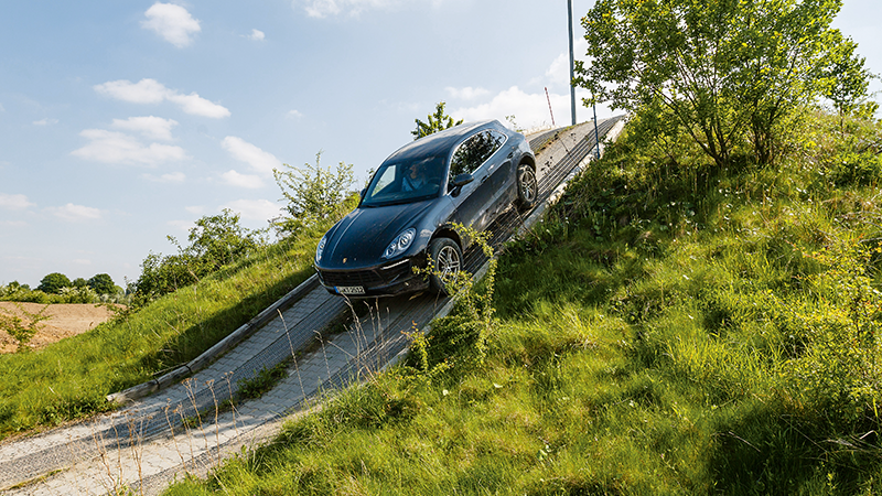 Porsche off-road track - Porsche Leipzig GmbH
